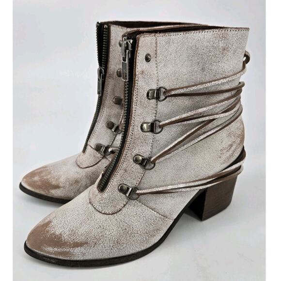 Sbicca | Shoes | Sbicca Peace Keeper Distressed White Leather Boot ...
